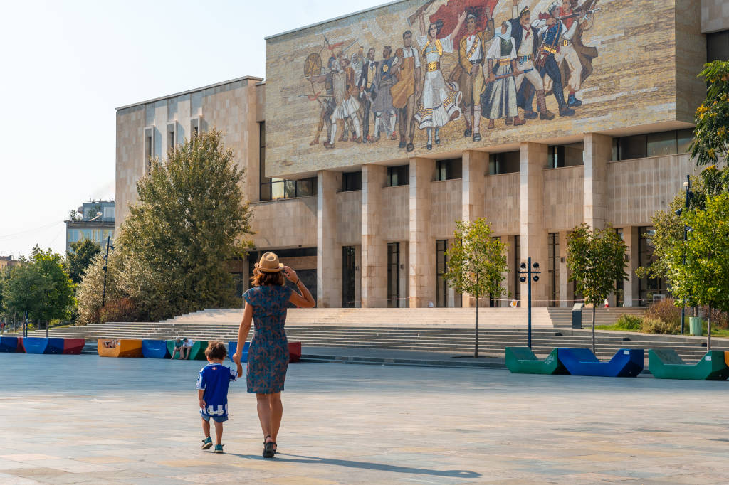 Visiter Bunk’Art 1 à Tirana en Albanie – Infos Chalon
